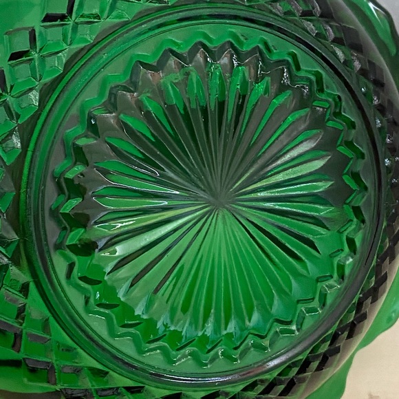 Anchor Hocking | Dining | Vintage Anchor Hocking Candy Dish Emerald ...